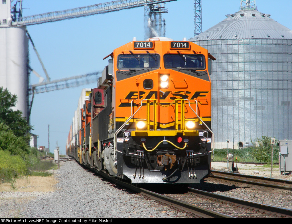 BNSF 7014